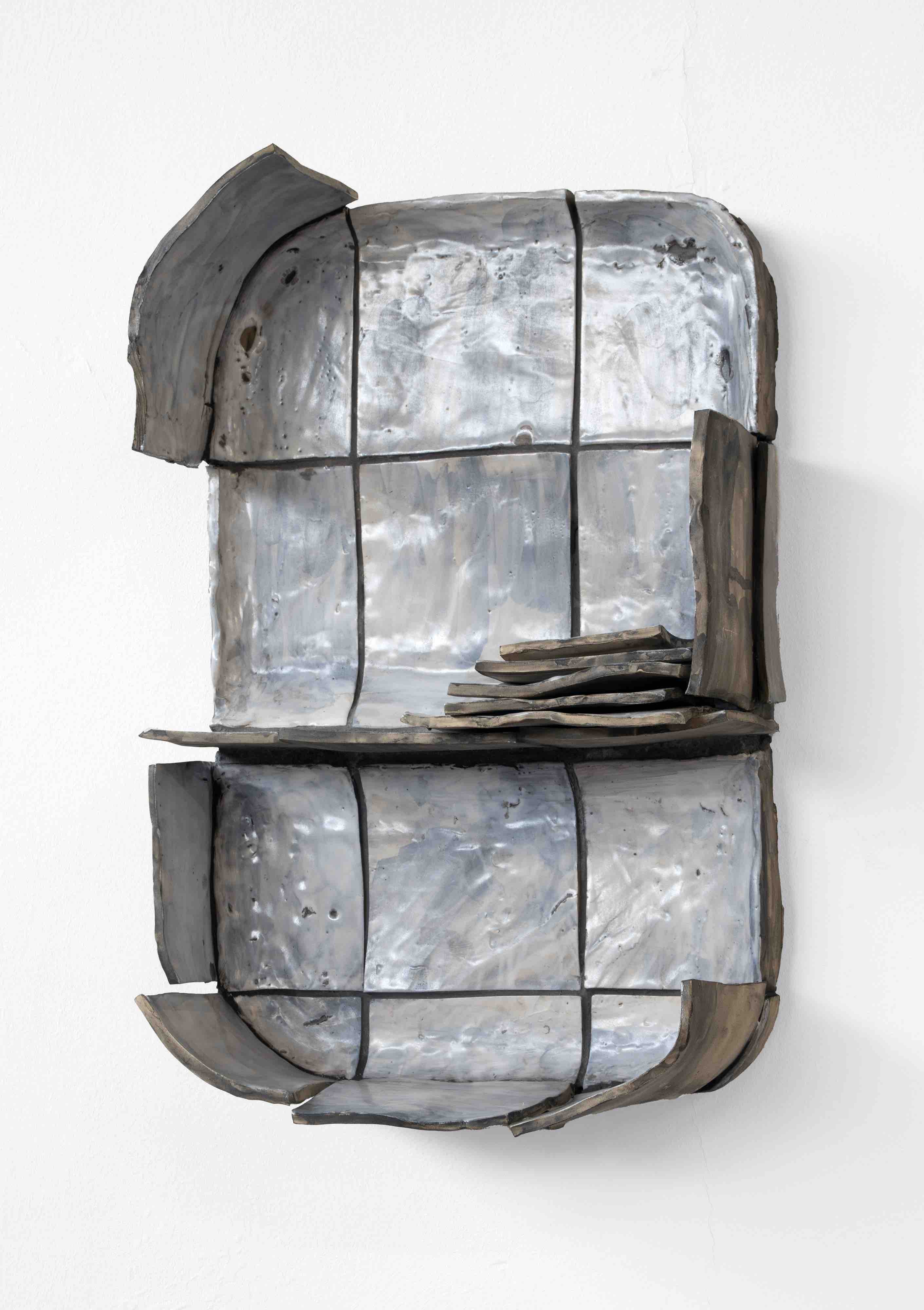 Space Holding, poging 1 | Maaike Kramer | Gallery Viewer