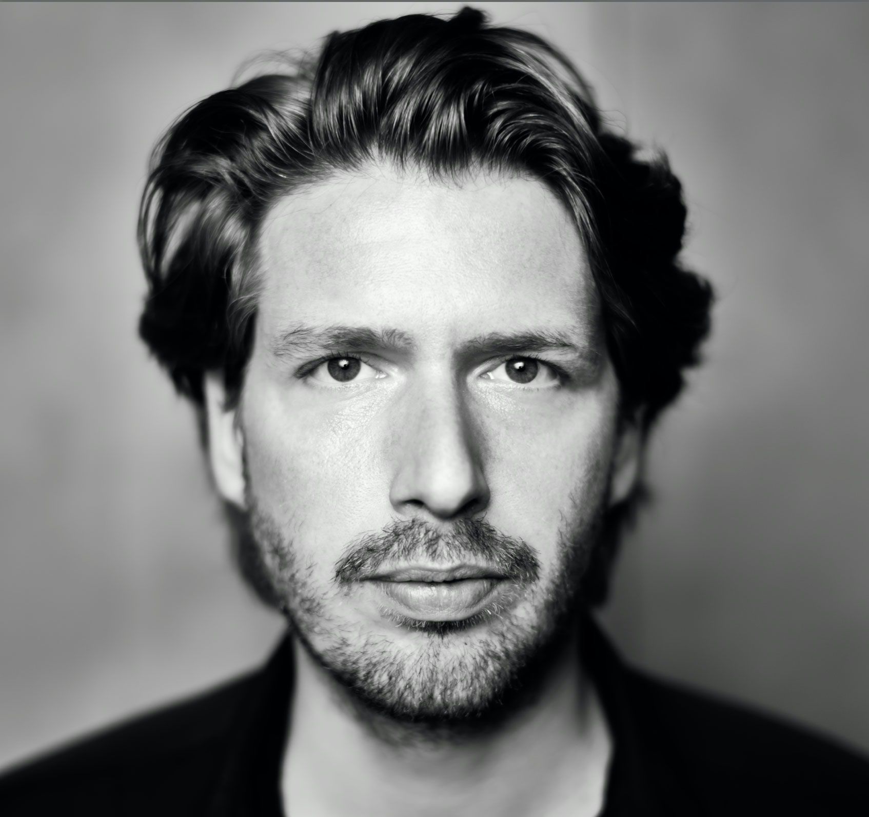 Vincent Lagrange | Kunstenaar op Gallery Viewer | Galler...