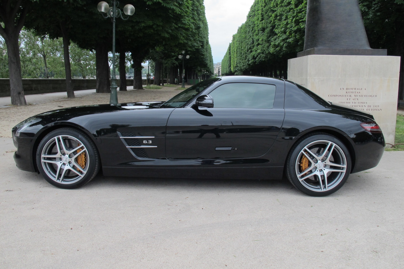 L'art de l'automobile | Mercedes SLS AMG