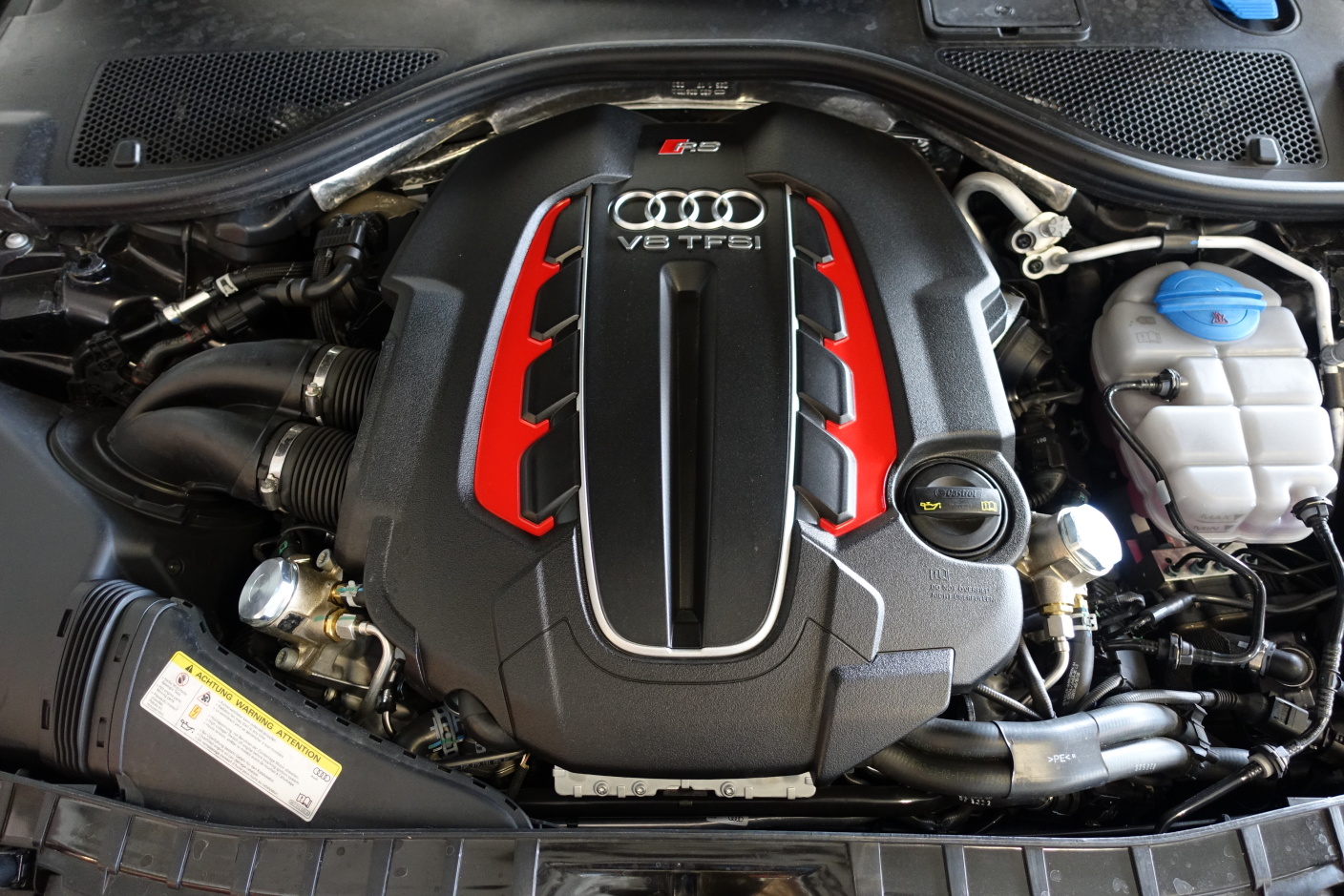 L'art de l'automobile | Audi RS 6 Avant performance V8 4.0