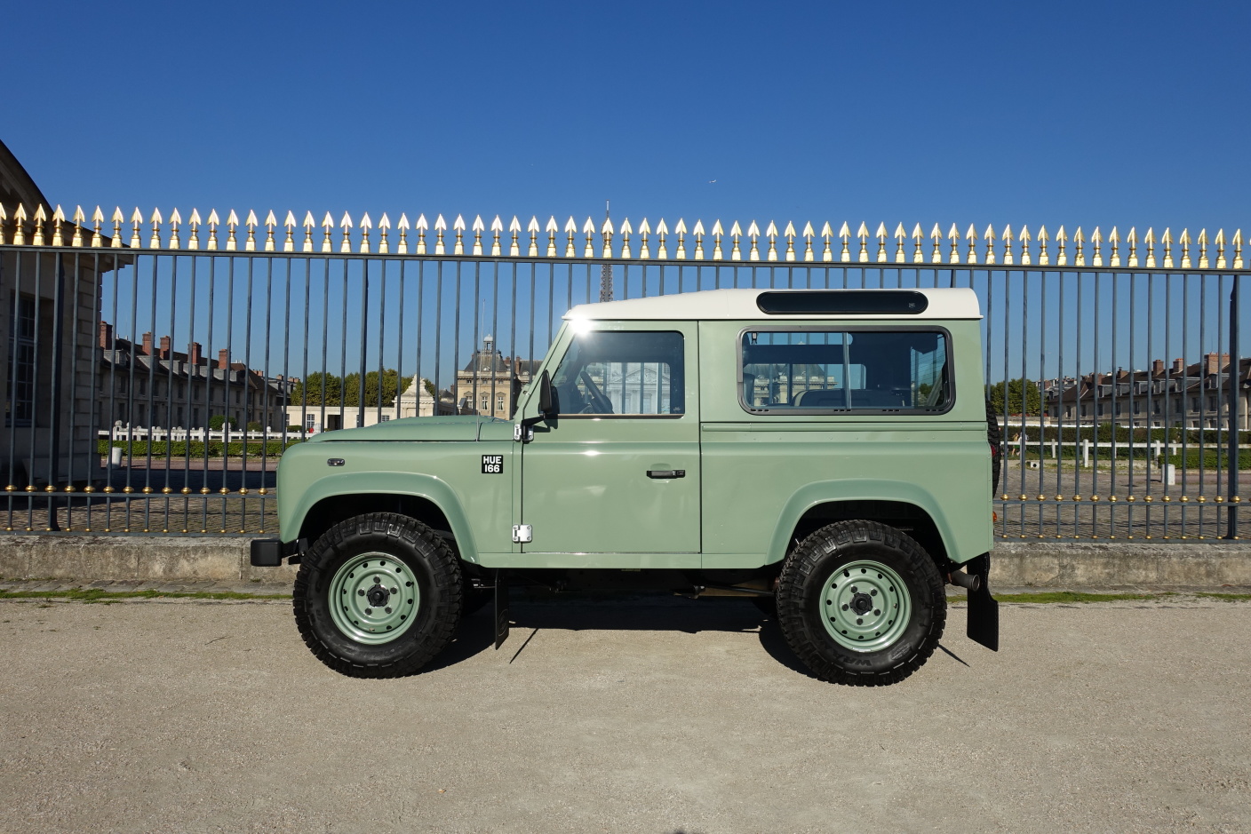 L'art de l'automobile | Land Rover Defender 90 Heritage Edition