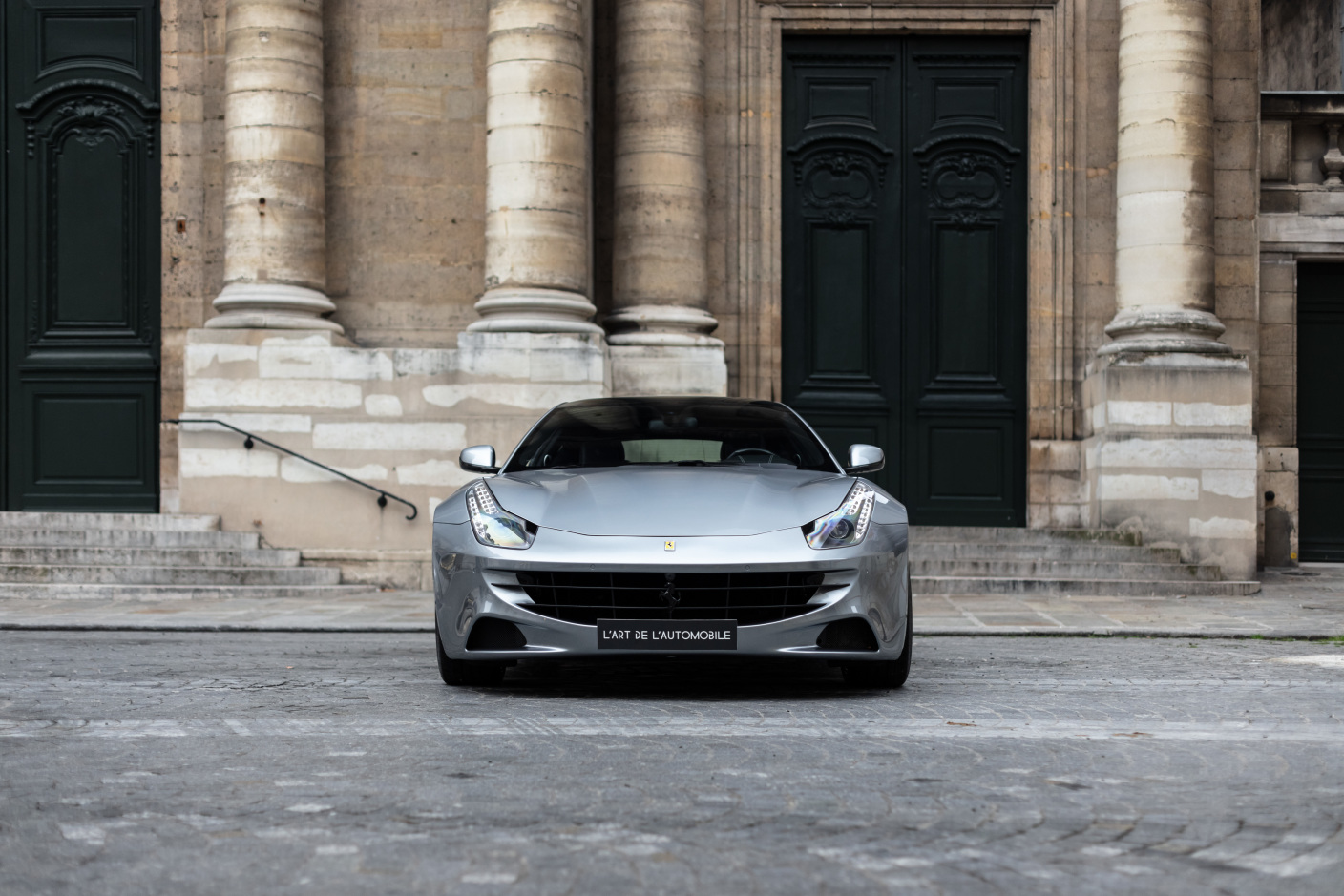 L'art de l'automobile | Ferrari FF V12 4RM