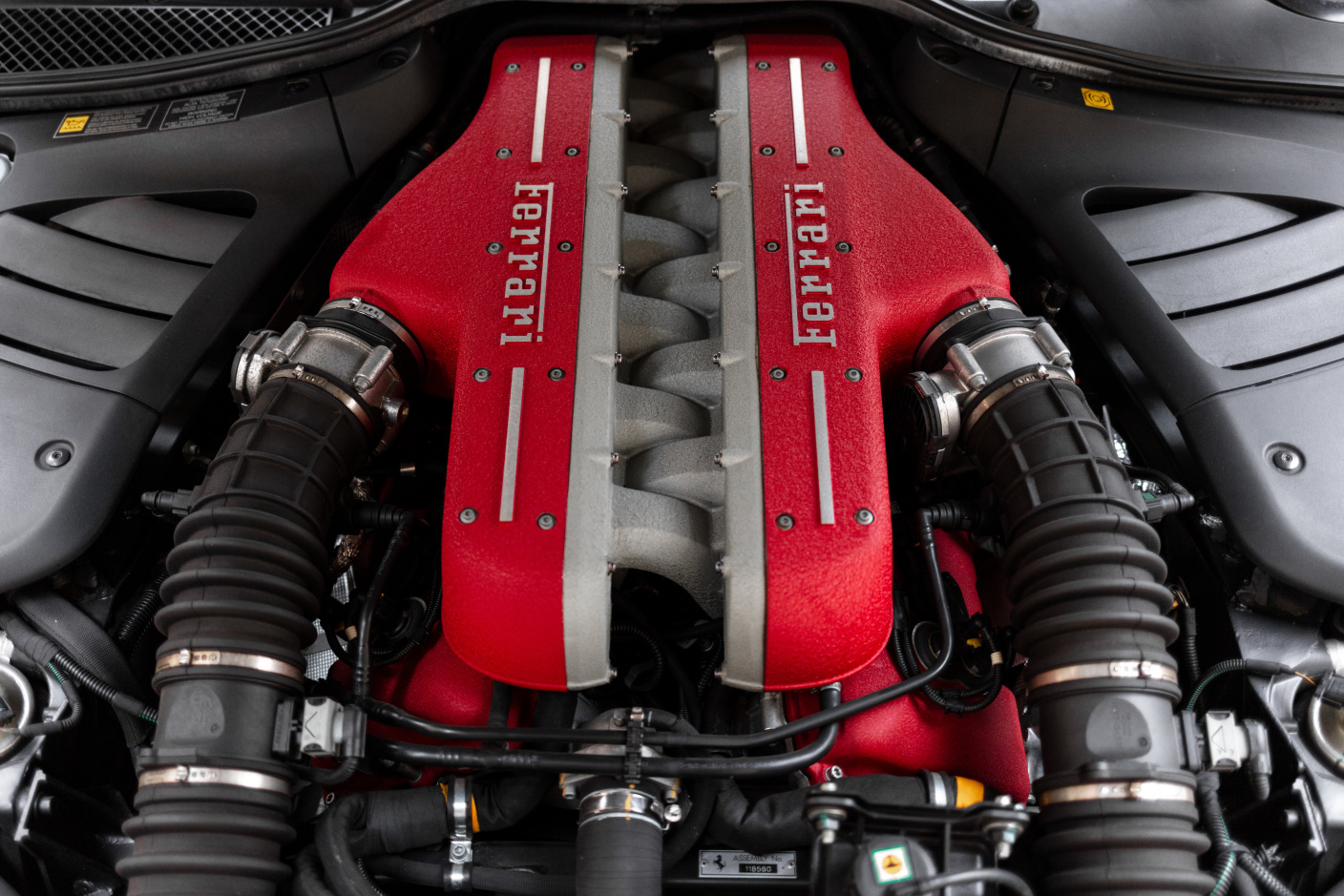 L'art de l'automobile | Ferrari FF V12 4RM