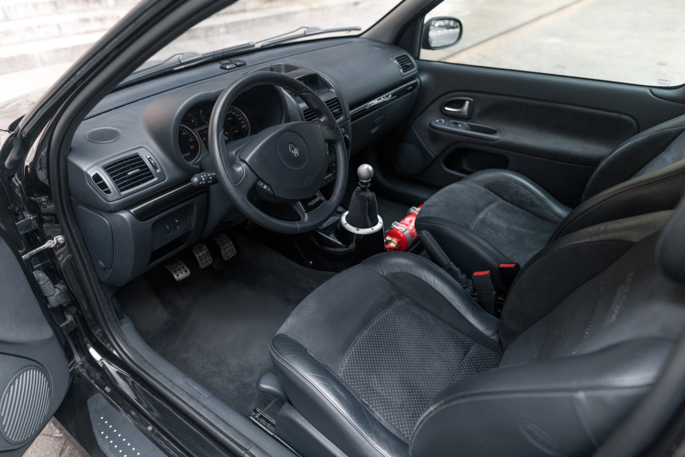 L'art de l'automobile | Renault Clio V6 Phase 2