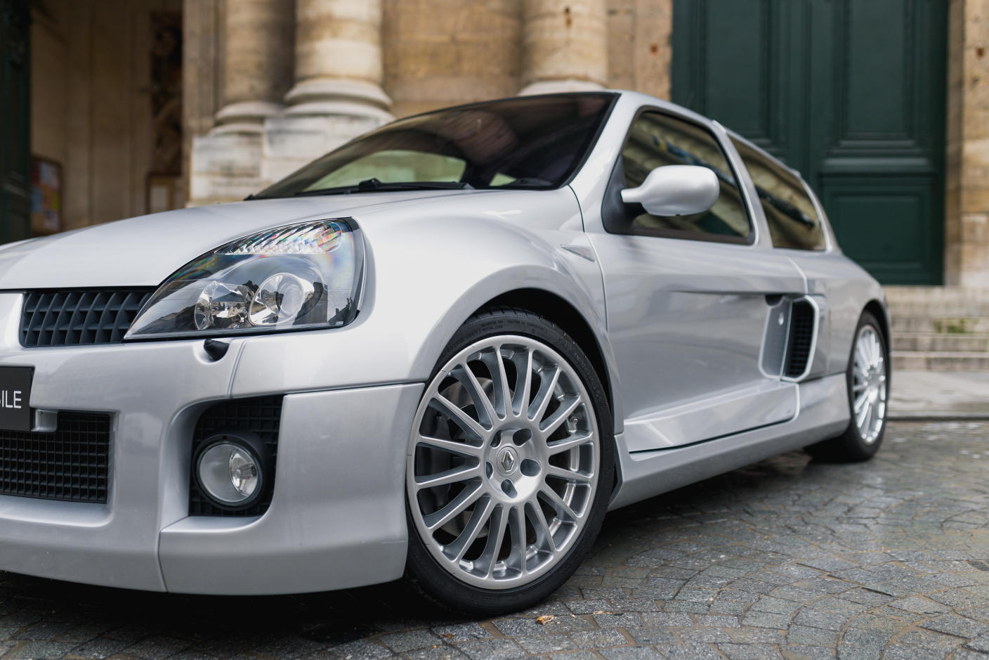 L'art de l'automobile | Renault Clio V6 Phase 2