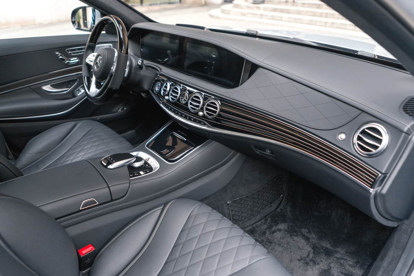 L'art de l'automobile | Mercedes Maybach S560