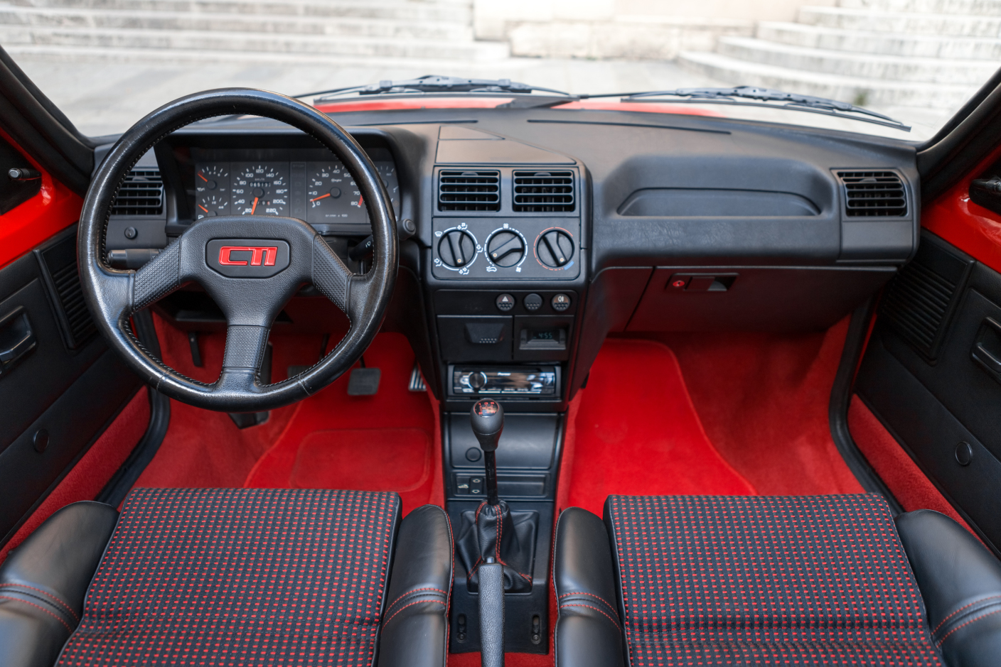 L'art de l'automobile | Peugeot 205 CTI 1.6