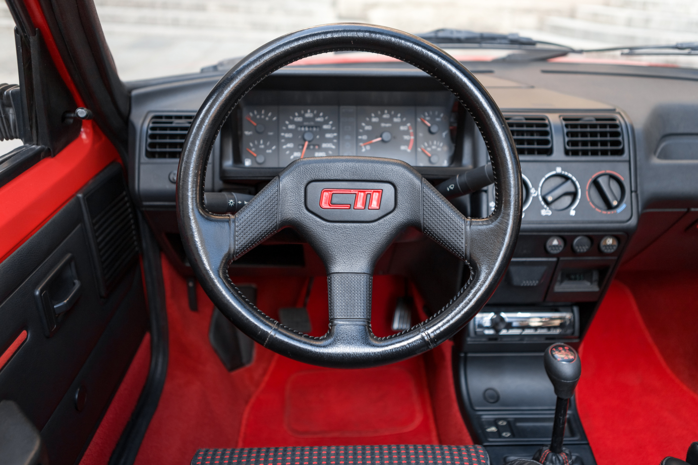 L'art de l'automobile | Peugeot 205 CTI 1.6