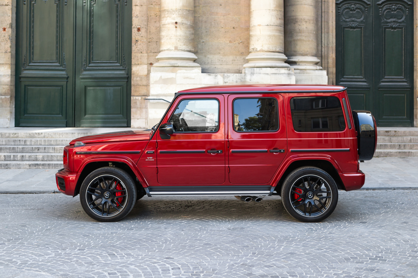 L'art de l'automobile | Mercedes G63 AMG *Candy Red*