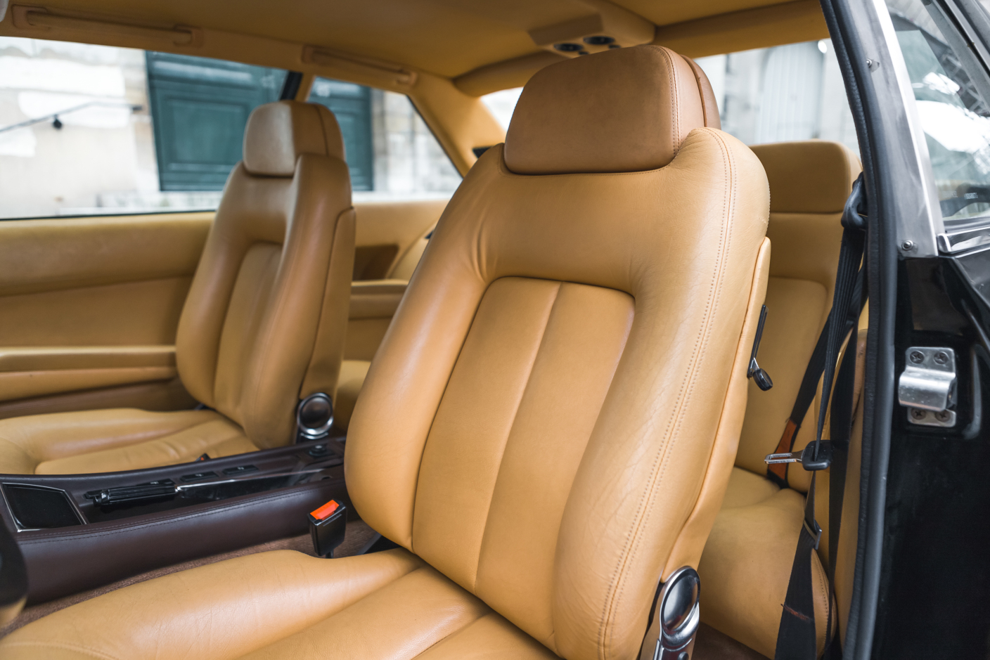 L'art de l'automobile | Ferrari 412i *2+2*