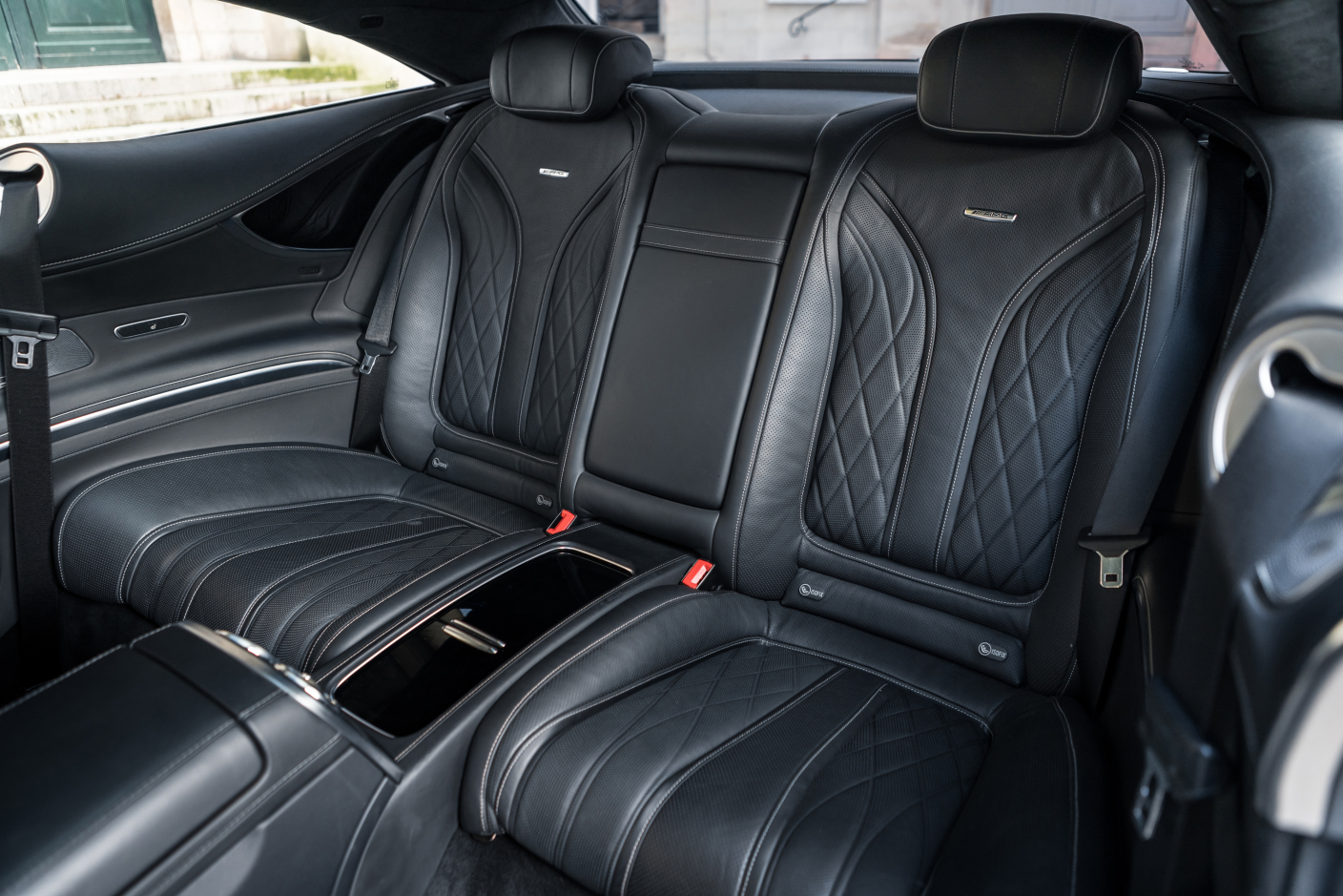 L'art de l'automobile | Mercedes S63 AMG 4Matic Coupé *Designo