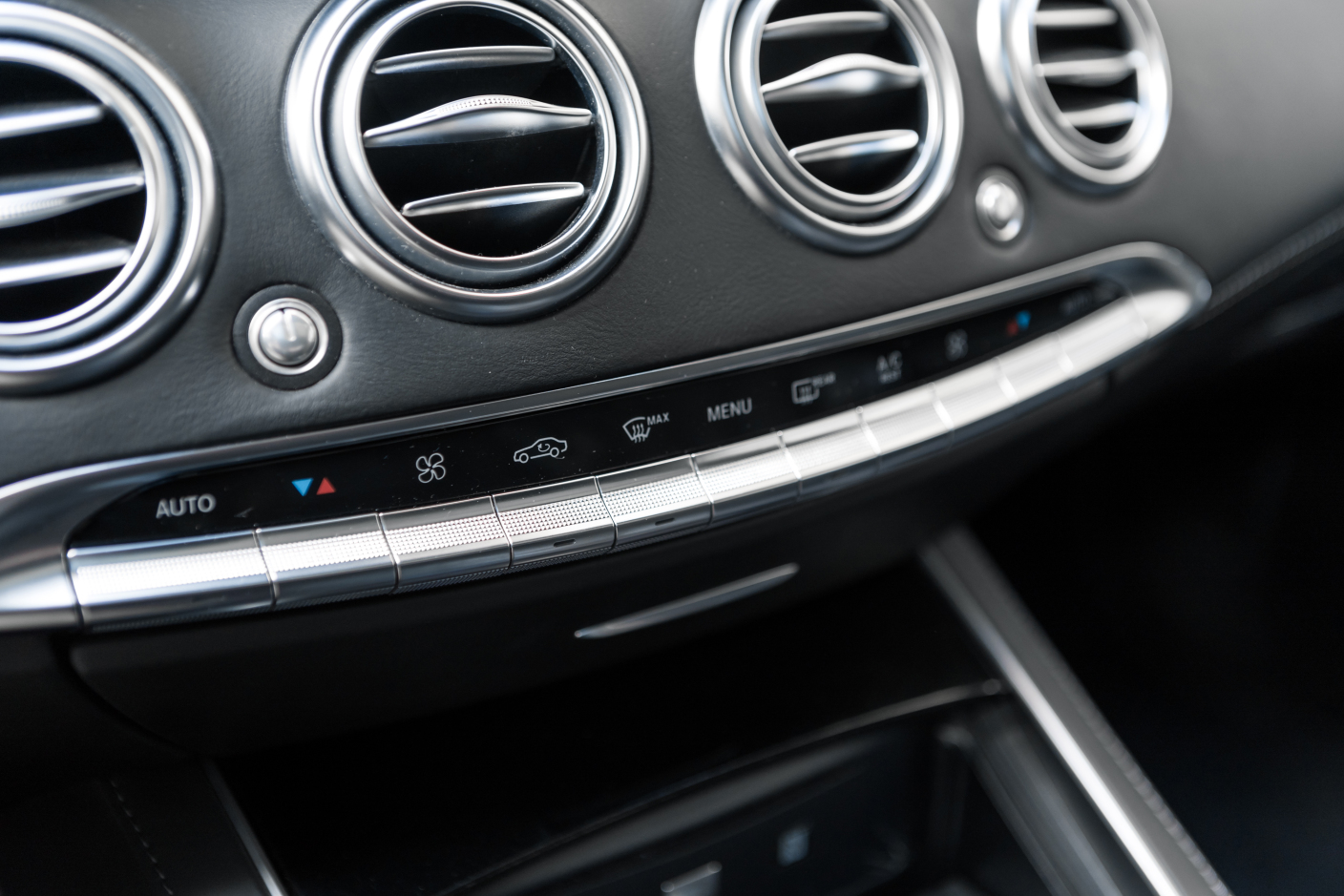 L'art de l'automobile | Mercedes S63 AMG 4Matic Coupé *Designo Magno