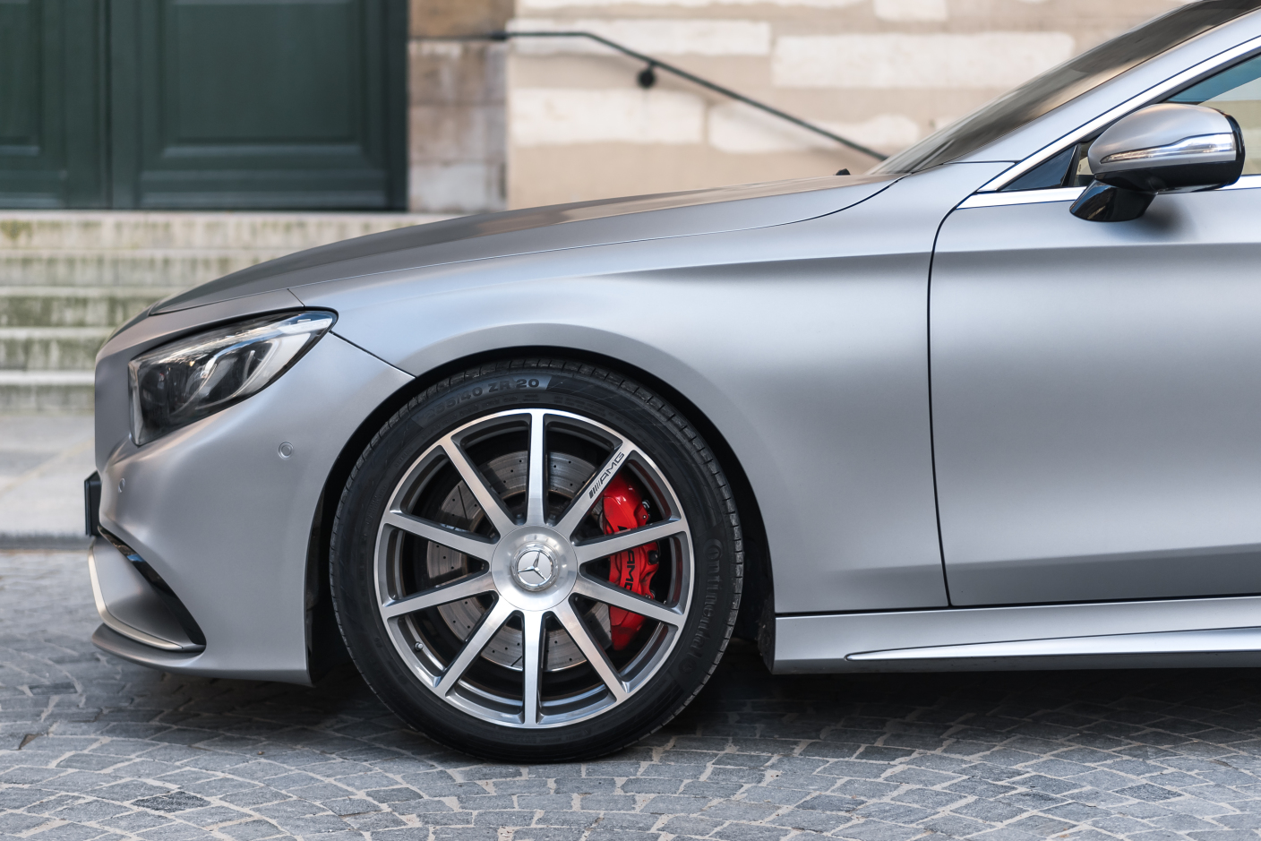 L'art de l'automobile | Mercedes S63 AMG 4Matic Coupé *Designo Magno
