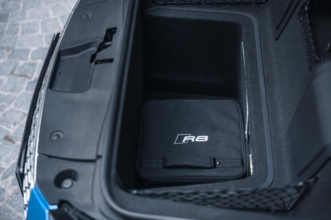 L'art de l'automobile | Audi R8 V10 Plus *Quattro S Tronic*