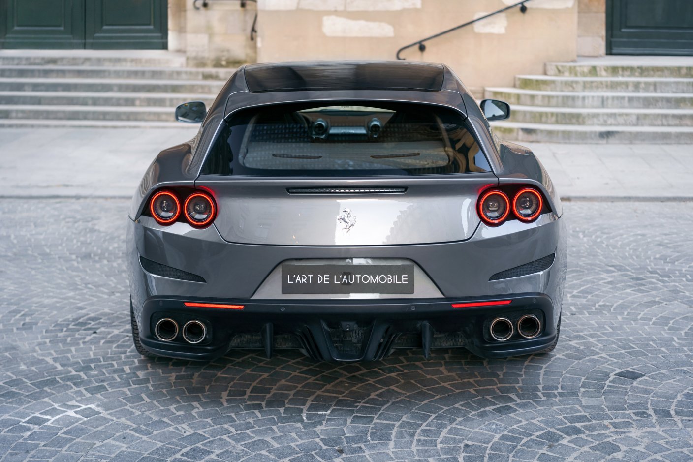 L'art de l'automobile | Ferrari GTC 4 Lusso V12 *Atelier*