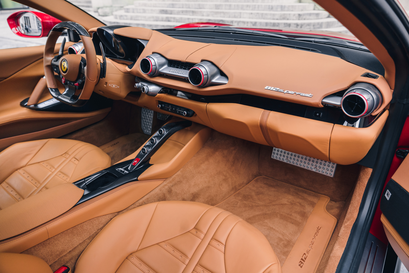 L'art de l'automobile | Ferrari 812 Superfast *Rosso Berlinetta*