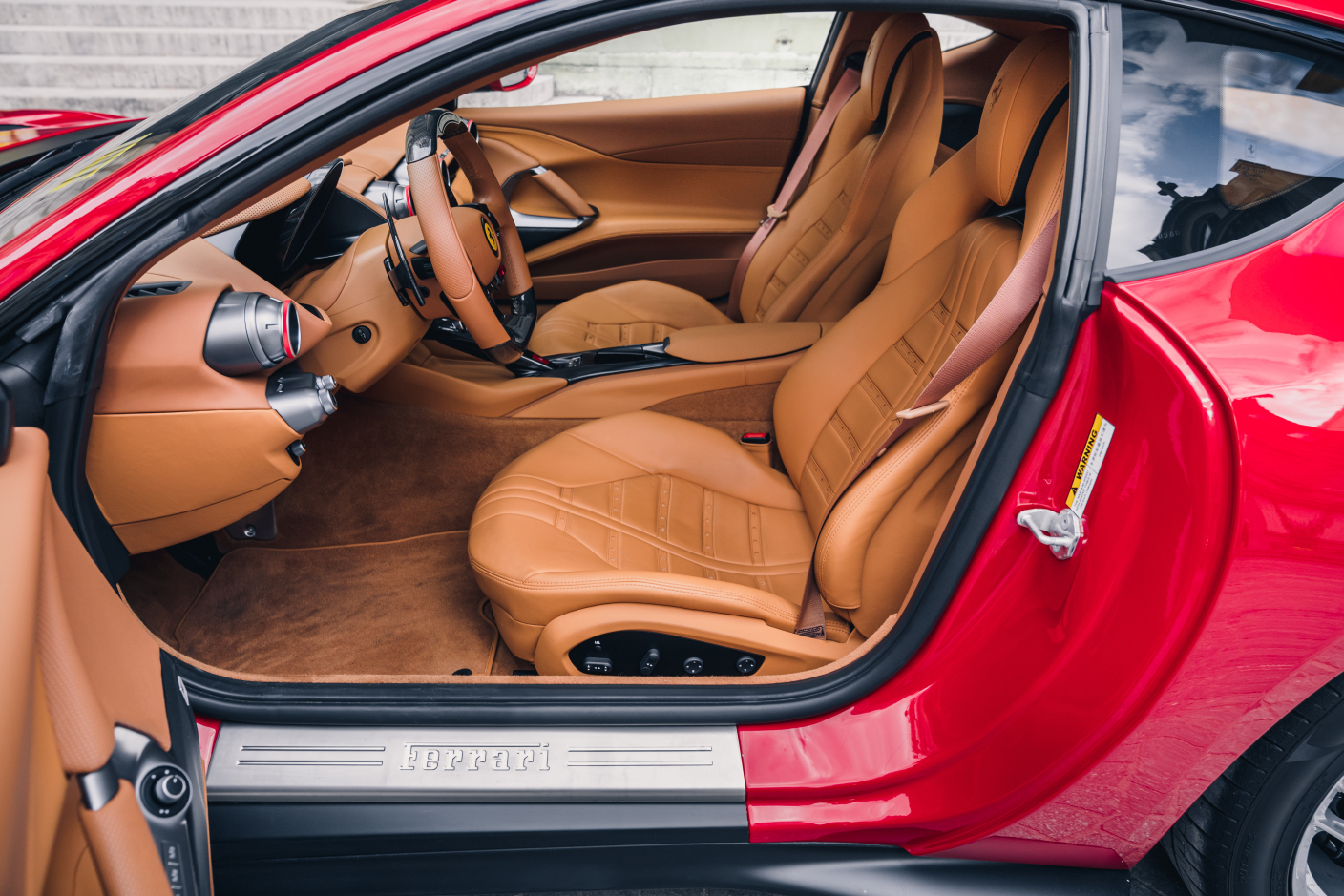 L'art de l'automobile | Ferrari 812 Superfast *Rosso Berlinetta*