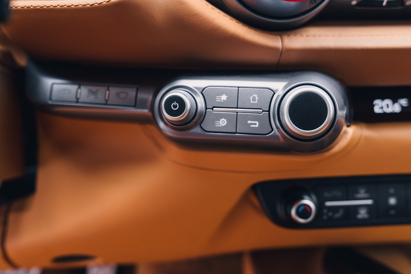 L'art de l'automobile | Ferrari 812 Superfast *Rosso Berlinetta*