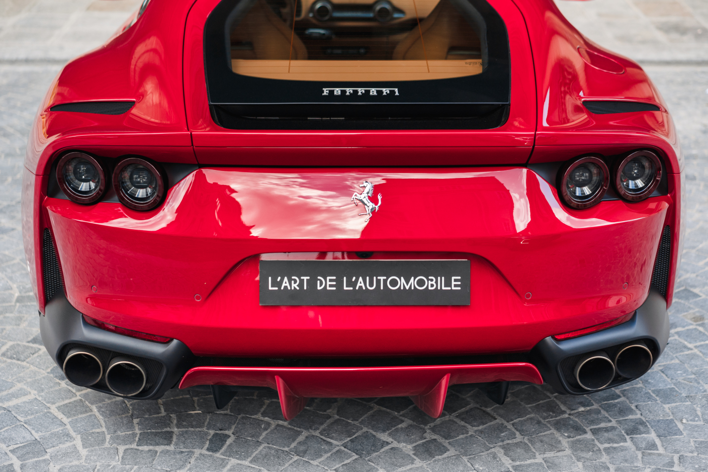 L'art de l'automobile | Ferrari 812 Superfast *Rosso Berlinetta*