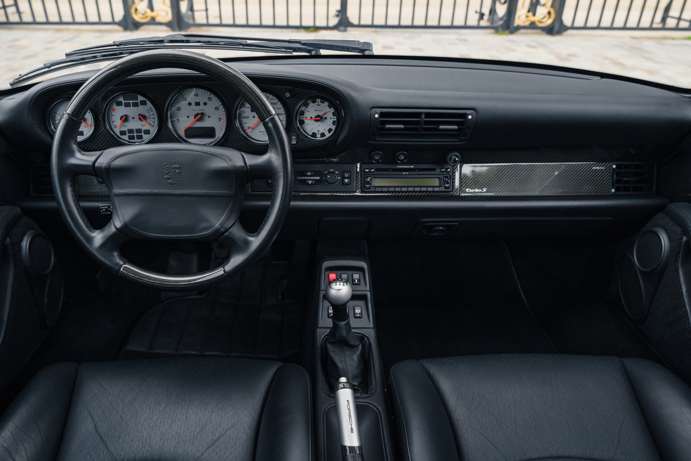 L'art de l'automobile | Porsche 993 Turbo S *Delivered in France*