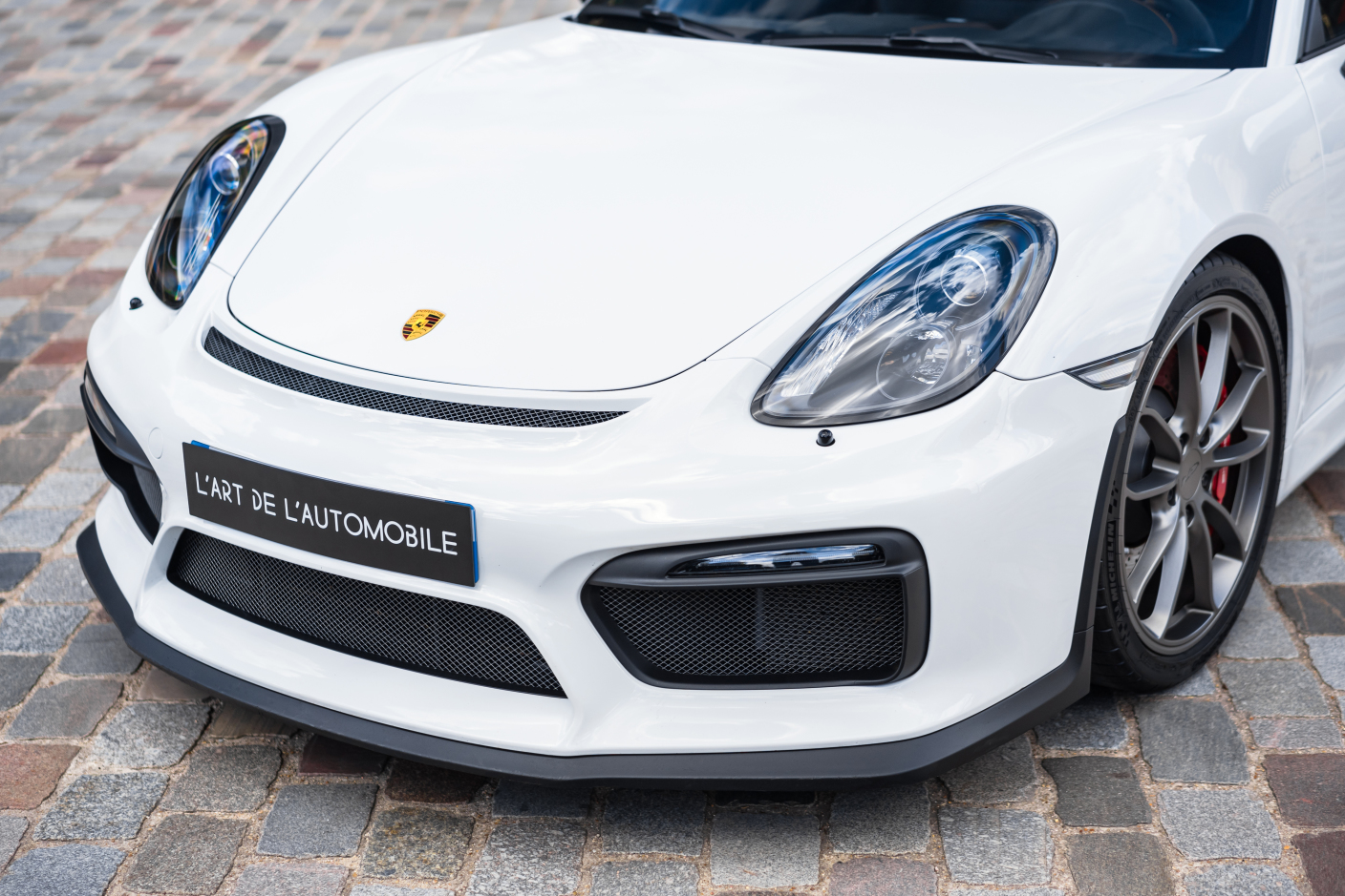 L'art de l'automobile | Porsche Cayman GT4 *918 Spyder seats*