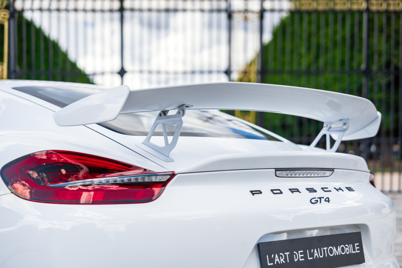 L'art de l'automobile | Porsche Cayman GT4 *918 Spyder seats*