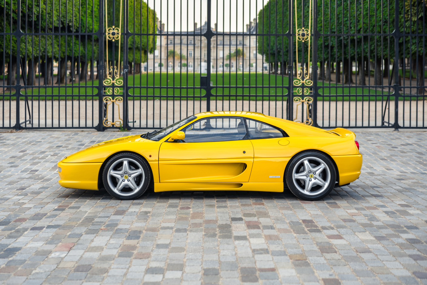 L'art de l'automobile | Ferrari F355 Berlinetta *Manual