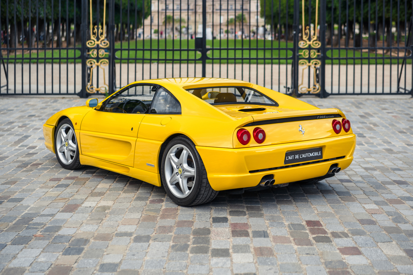 L'art de l'automobile | Ferrari F355 Berlinetta *Manual