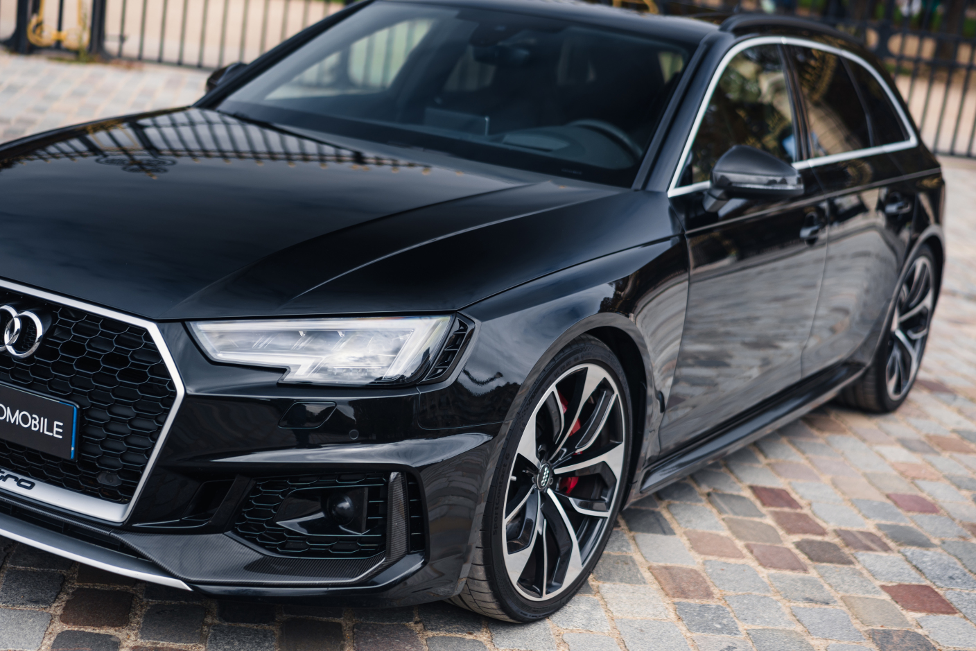 L'art de l'automobile | Audi RS4 Avant B9 *Pack Dynamique RS*