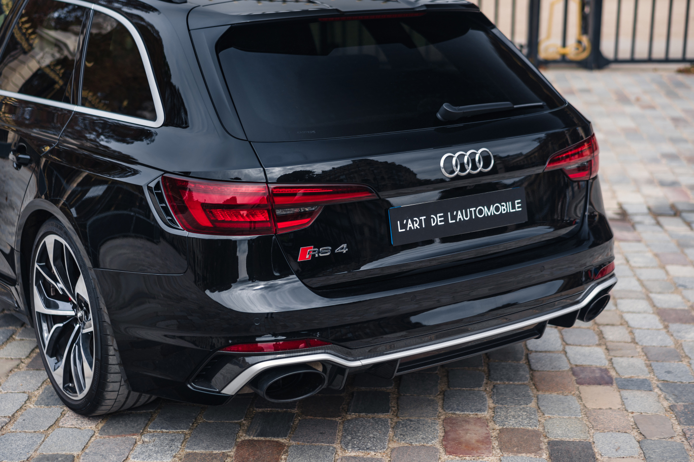 L'art de l'automobile | Audi RS4 Avant B9 *Pack Dynamique RS*