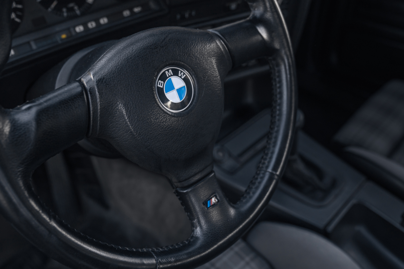 L'art de l'automobile | BMW 323i Coupe E30 *Sunroof*