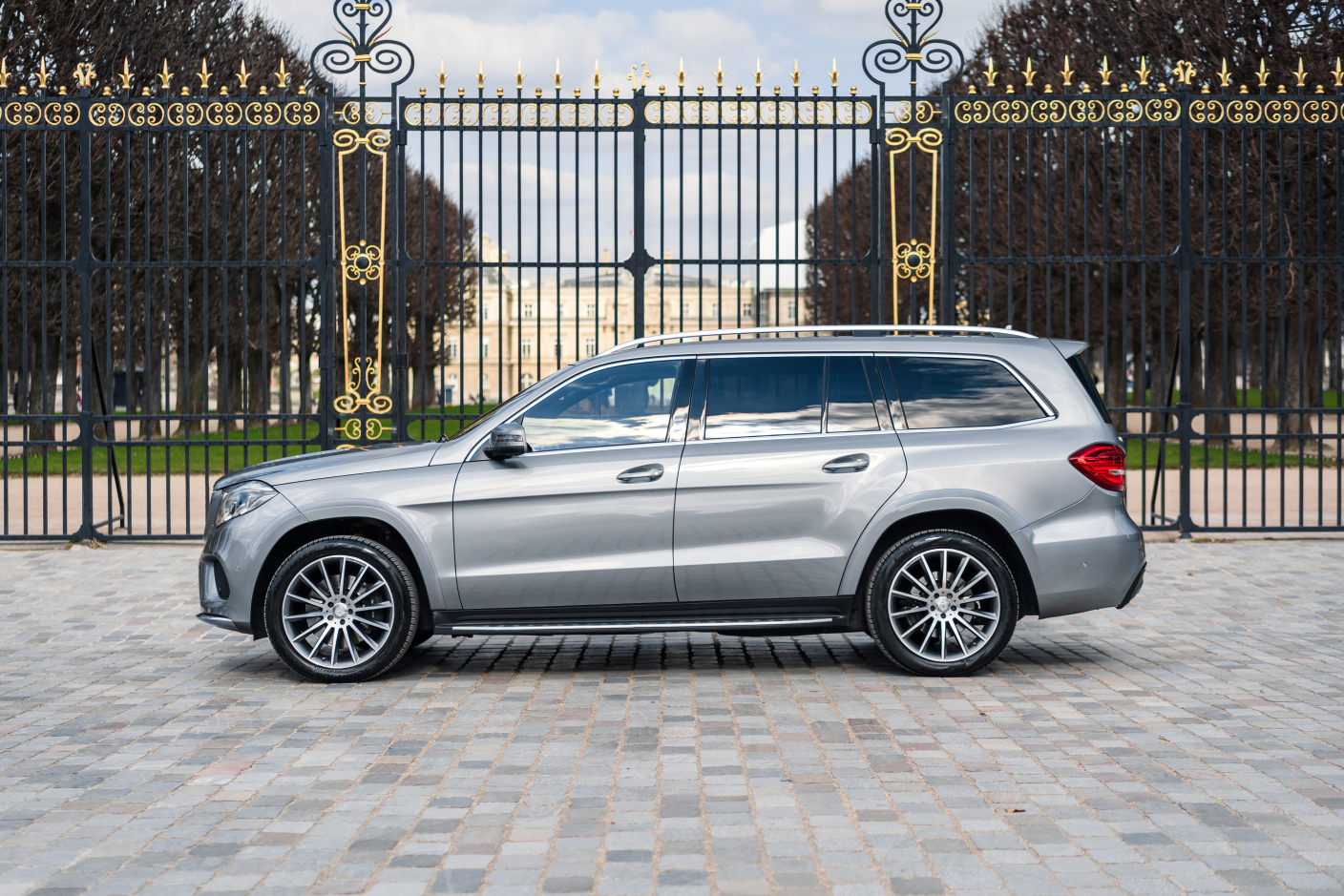L'art de l'automobile | Mercedes GLS 500 AMG Line 4Matic