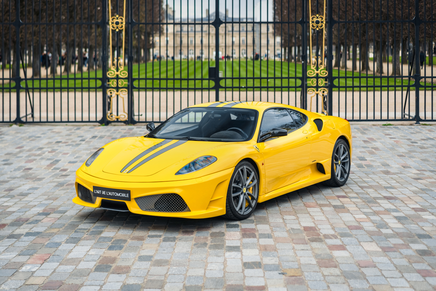 L'art de l'automobile | Ferrari 430 Scuderia *Giallo Modena*