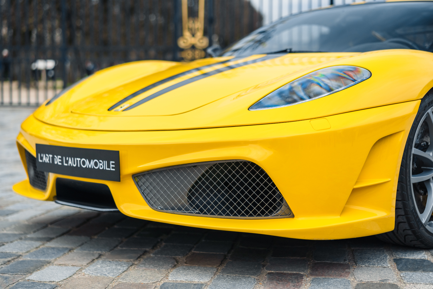 L'art de l'automobile | Ferrari 430 Scuderia *Giallo Modena*