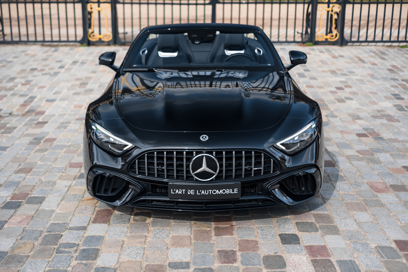 L'art de l'automobile | Mercedes SL 63 AMG Roadster *Like new*