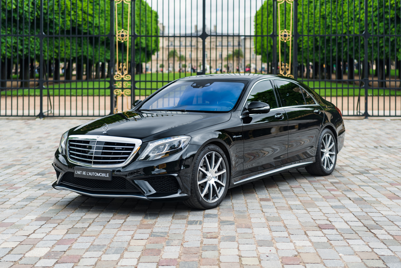 L'art de l'automobile | Mercedes S63 AMG Sedan 4Matic