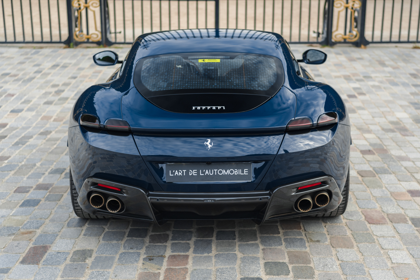 L'art de l'automobile | Ferrari Roma *Historical Color Blu