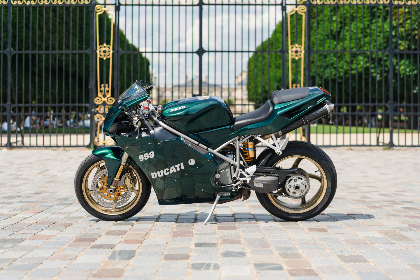 L'art de l'automobile | Ducati 998 Testastretta *Matrix