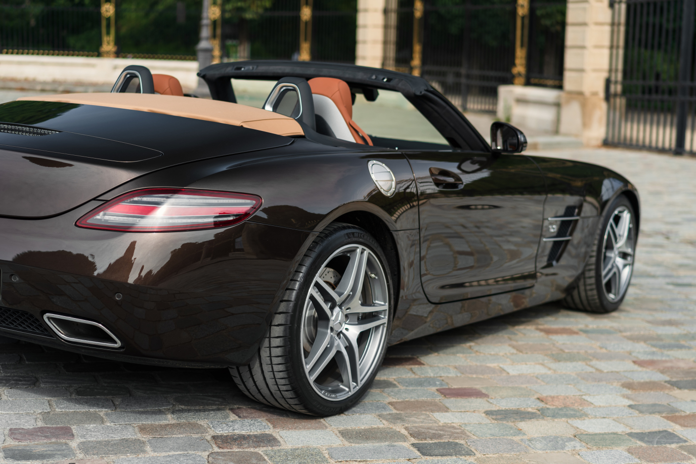 L'art de l'automobile | Mercedes SLS AMG Roadster *Amazing