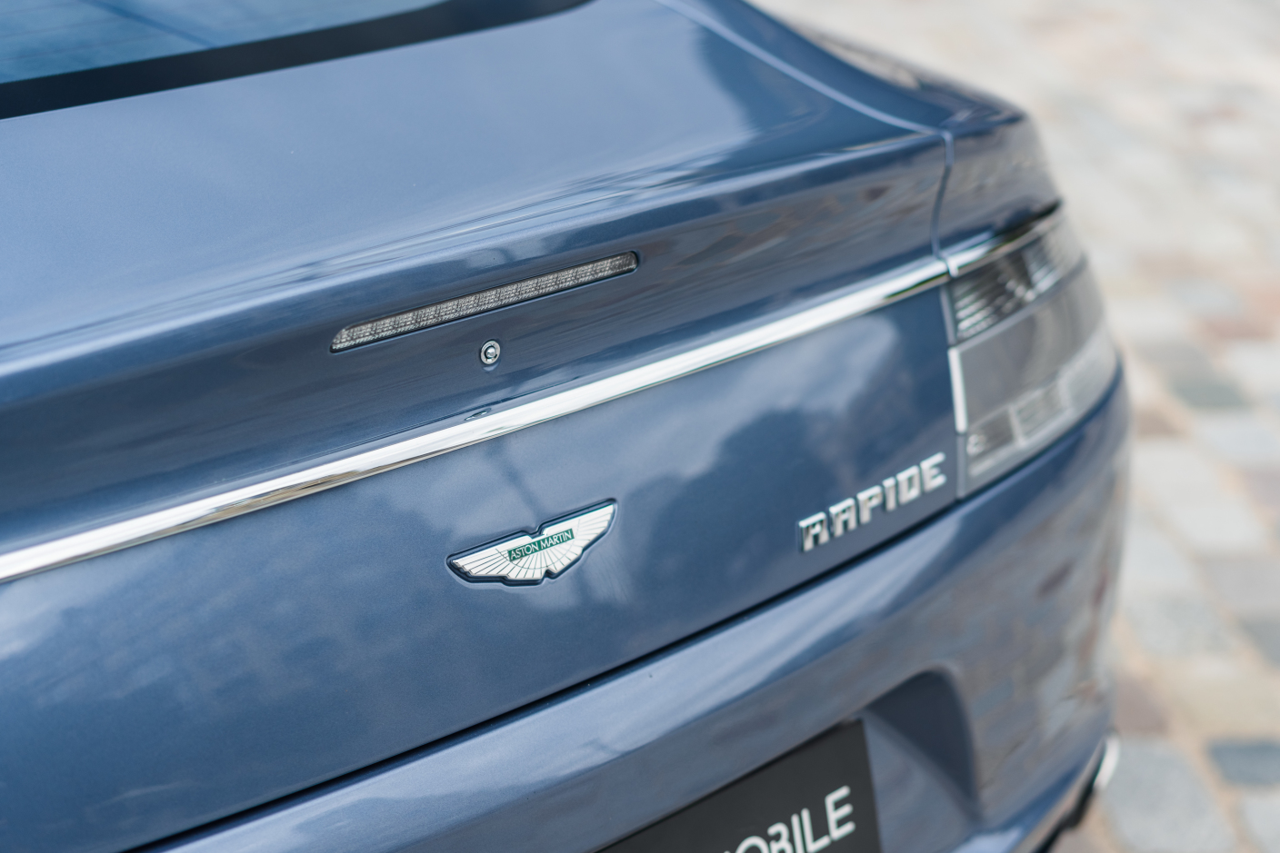 L'art de l'automobile | Aston Martin Rapide *Concours Blue*