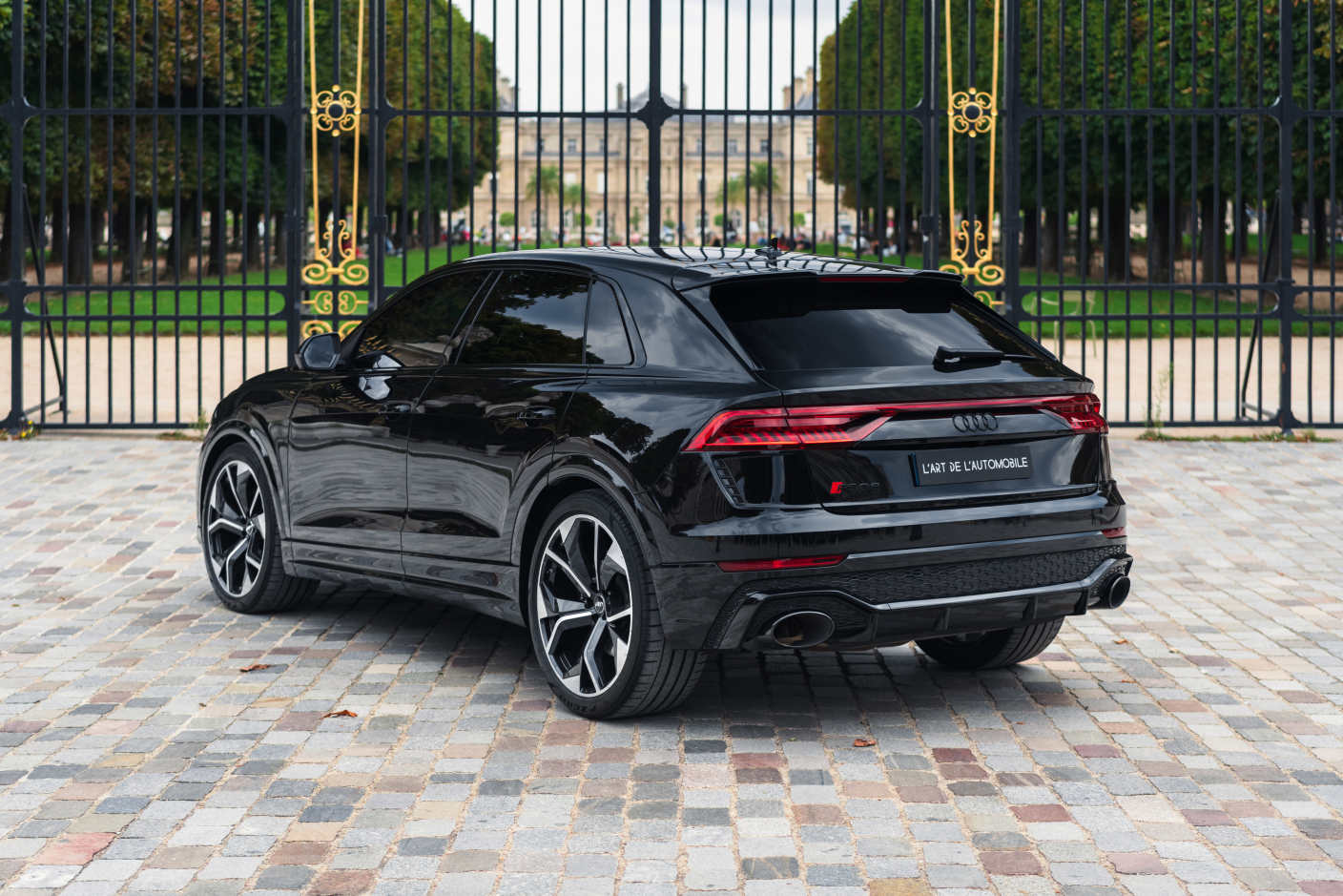 L'art de l'automobile | Audi RS Q8 *First hand*