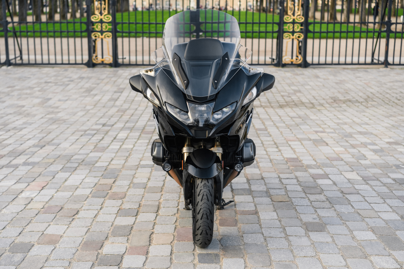 L'art de l'automobile | BMW R 1250 RT *Finition Pro, Triple