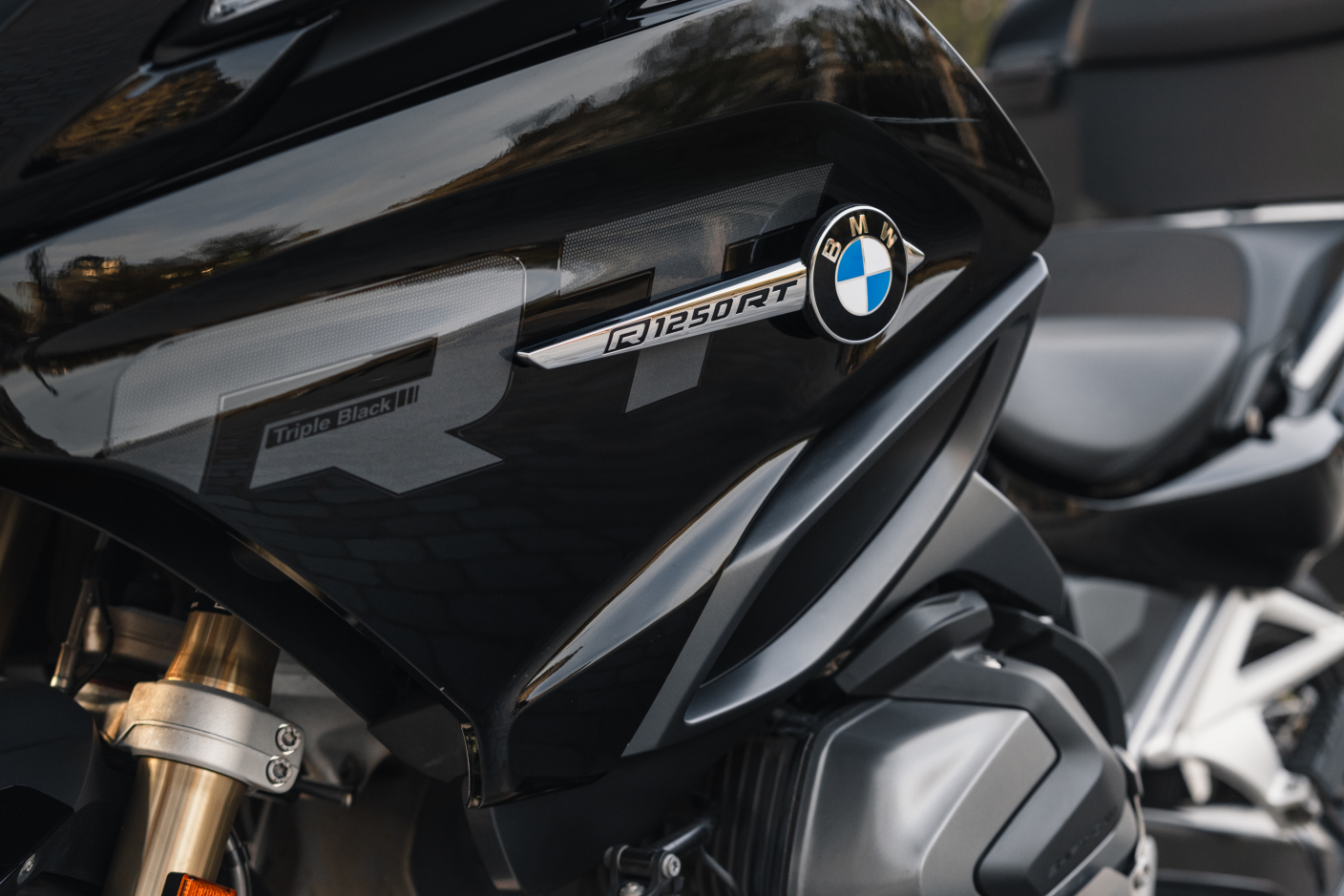 L'art de l'automobile | BMW R 1250 RT *Finition Pro, Triple