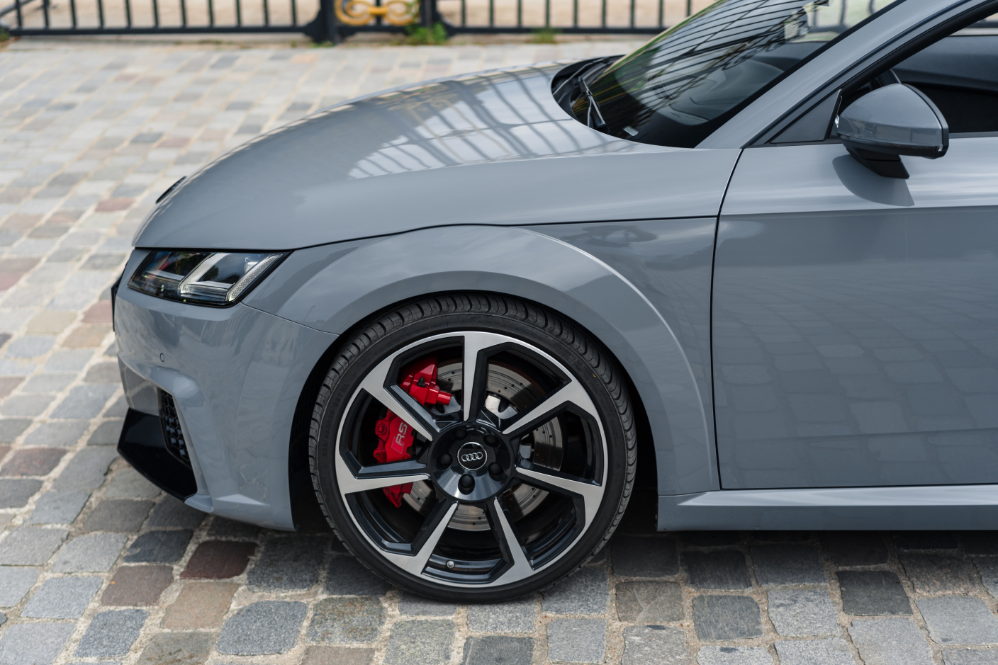 L'art de l'automobile | Audi TT RS Roadster *Nardo Grey*