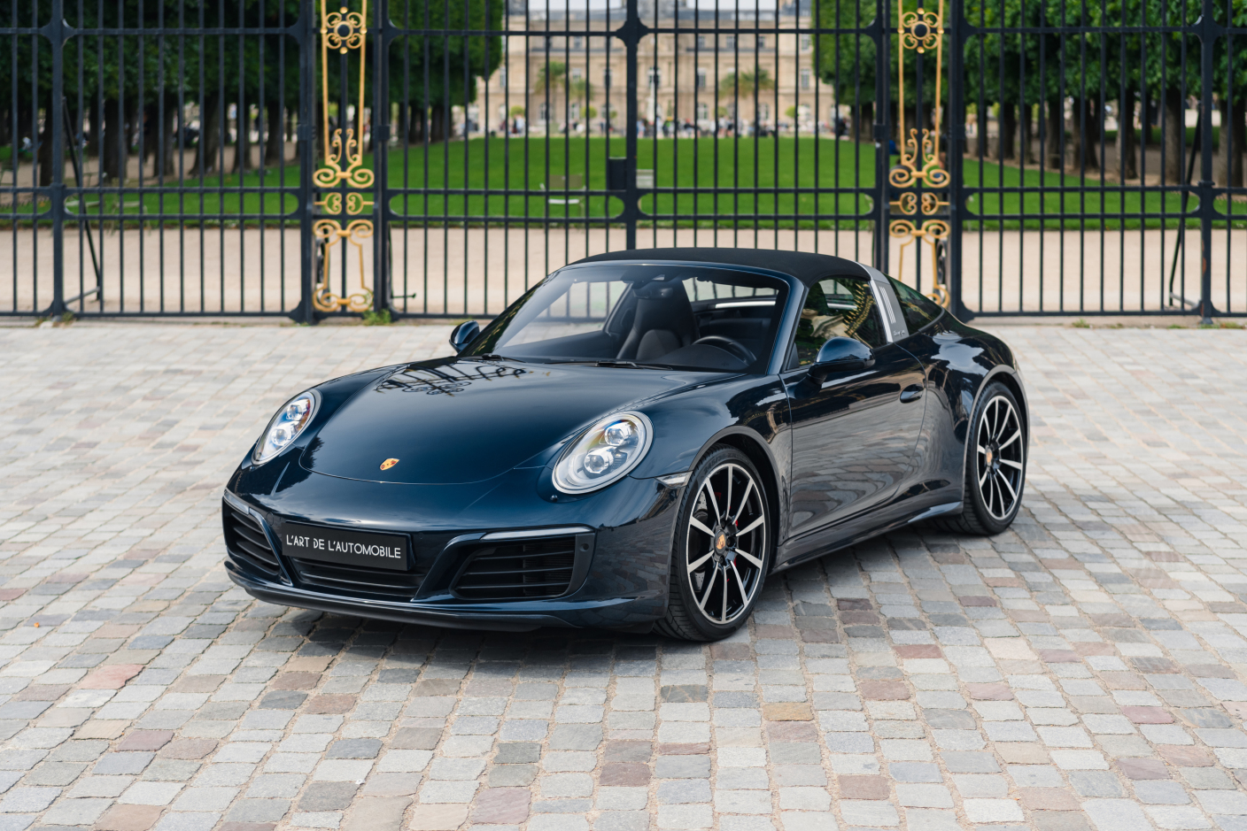 L'art de l'automobile | Porsche 991.2 Targa 4S *Night Blue Metallic*
