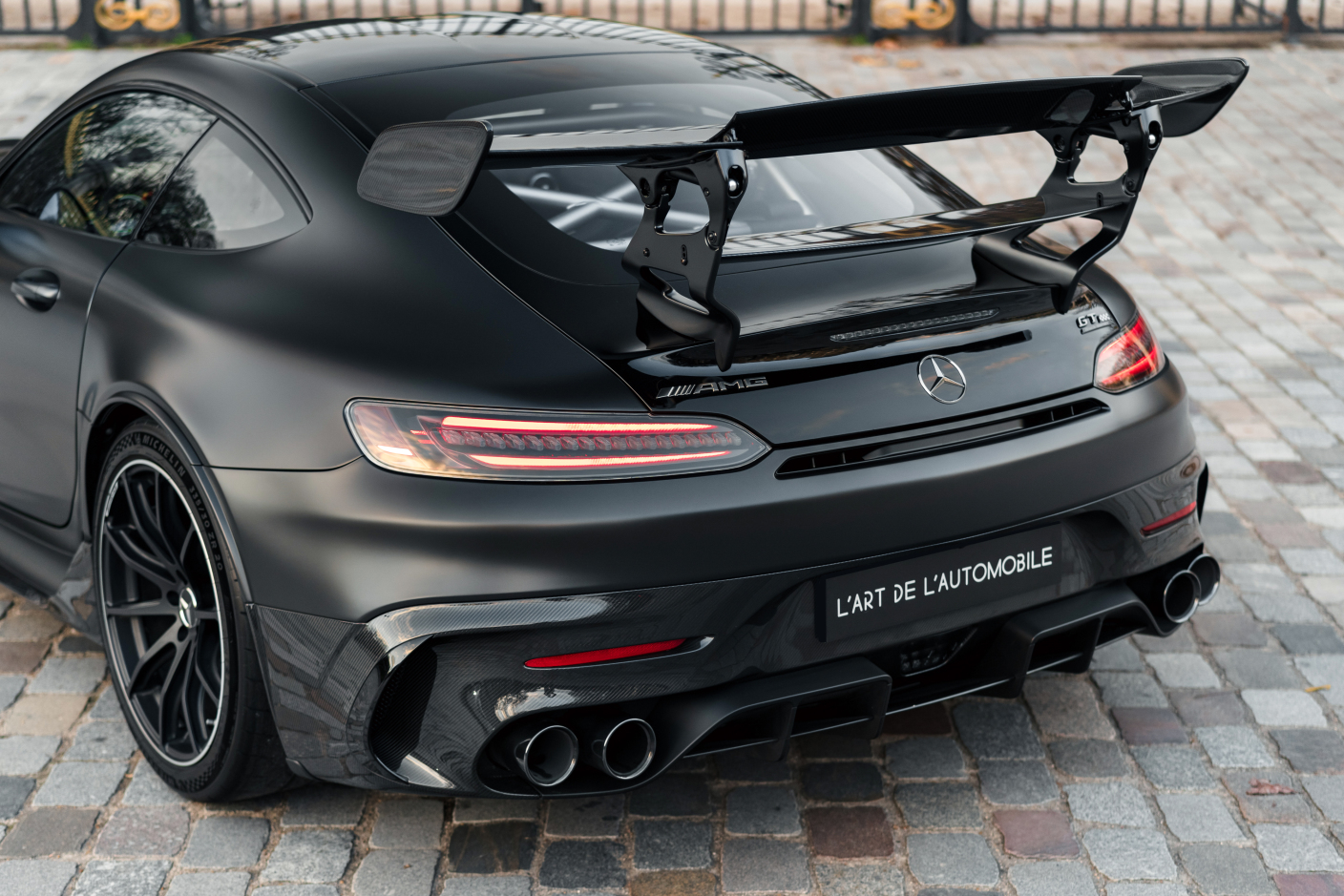 L'art de l'automobile | Mercedes AMG GT Black Series *Track Package*