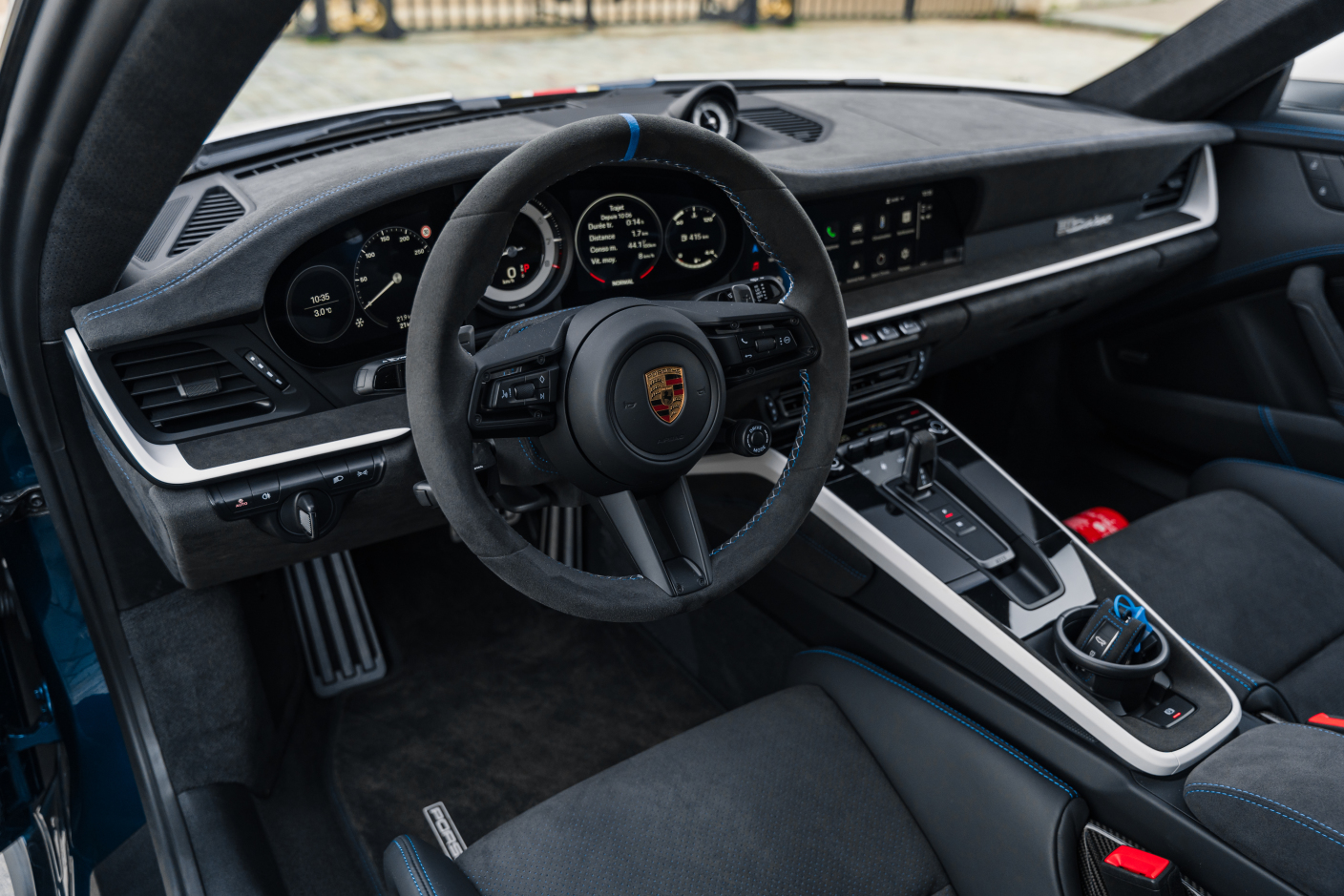 L'art de l'automobile | Porsche 992 Dakar *Pack Rallye Design*