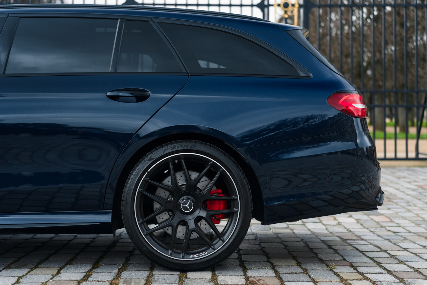 L'art de l'automobile | Mercedes E63 S AMG Break *Incredible