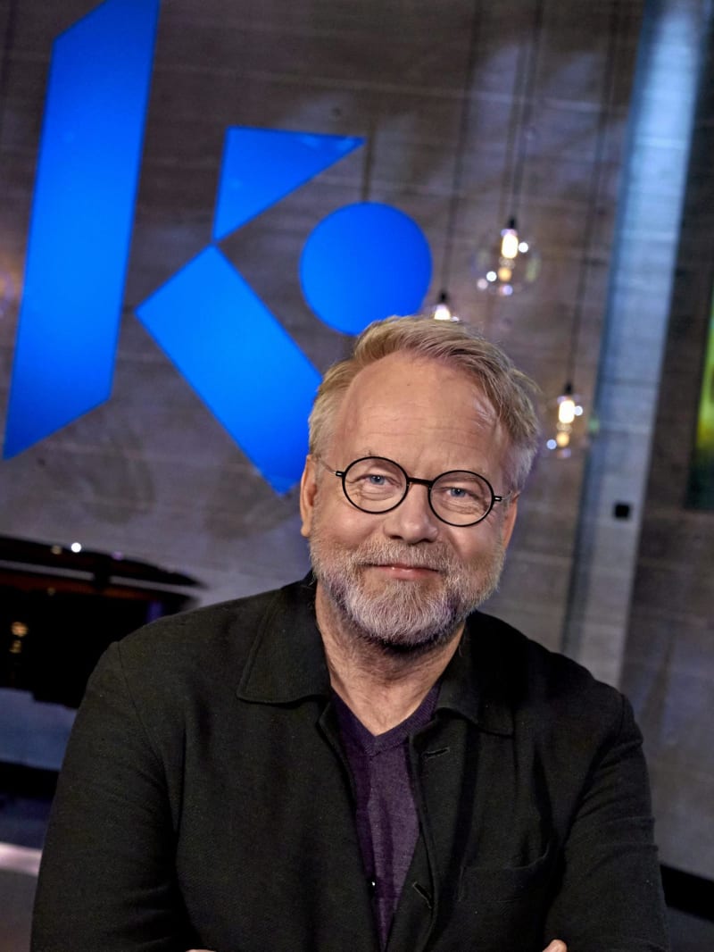 Peter Apelgren: Comedian, Artist from Sweden - Biography & Wiki