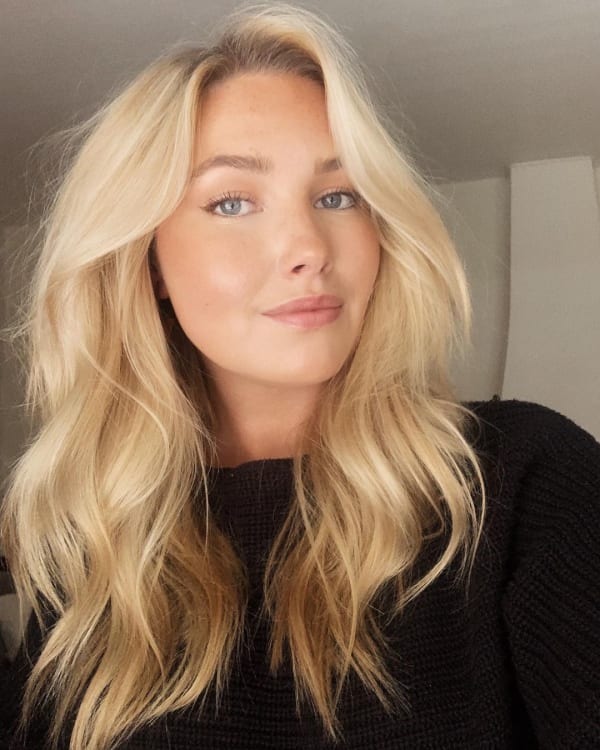 Sara Farell: Singer, Youtuber from Sweden - Biography & Wiki